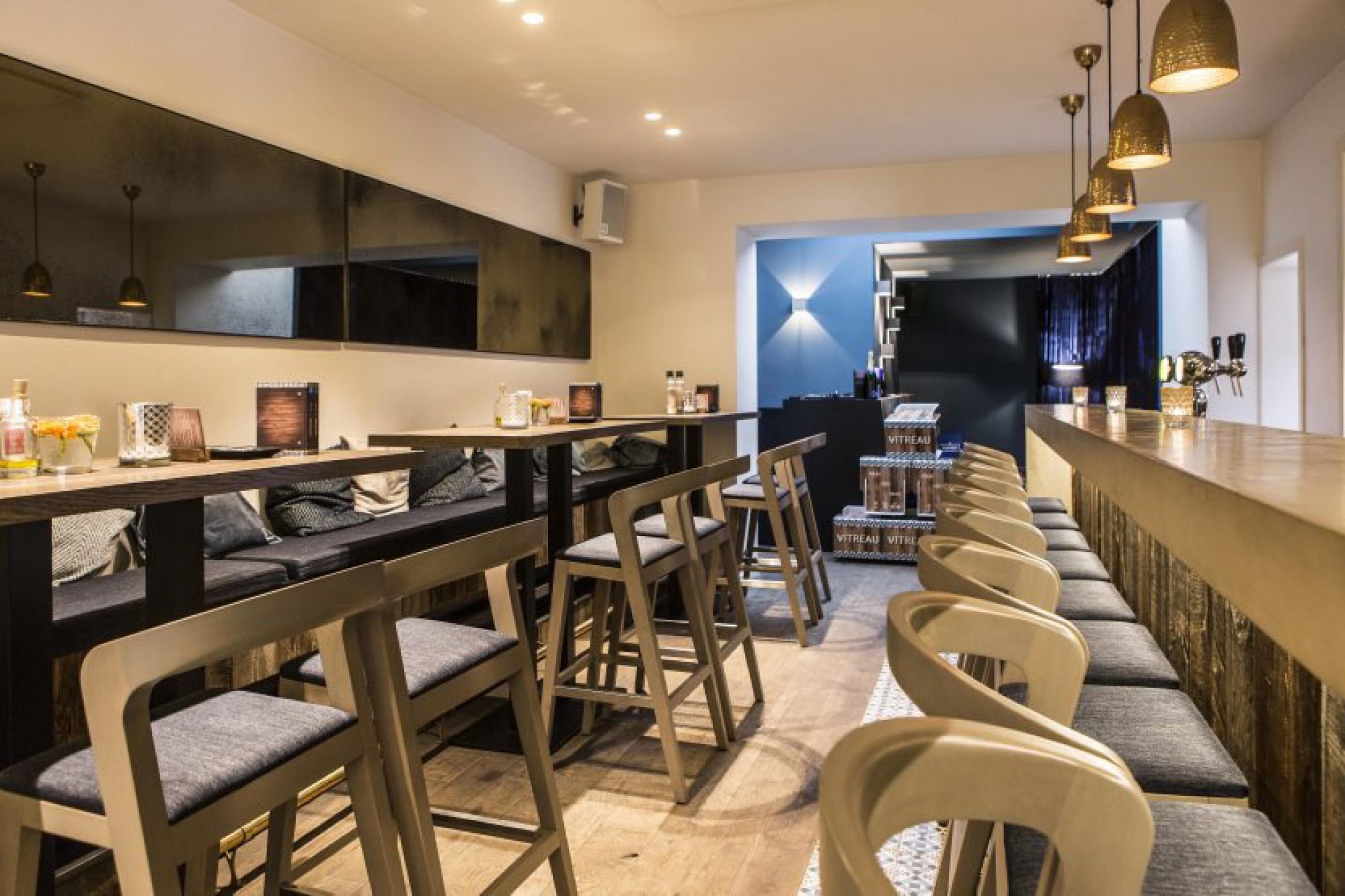 Fugazzi | Inrichting bar | restaurant Vitreau te Waregem.